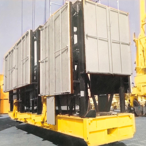 Hydraulic folding platform – Michelle Engineering Co. LLC | UAE